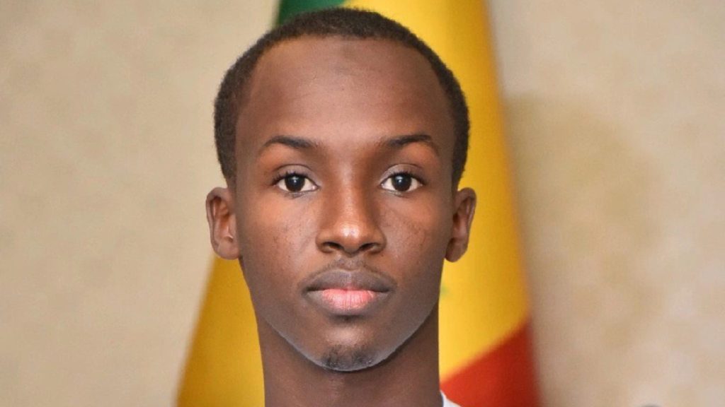 Yero Sarr : Un militant passionné pour l'environnement et le ...